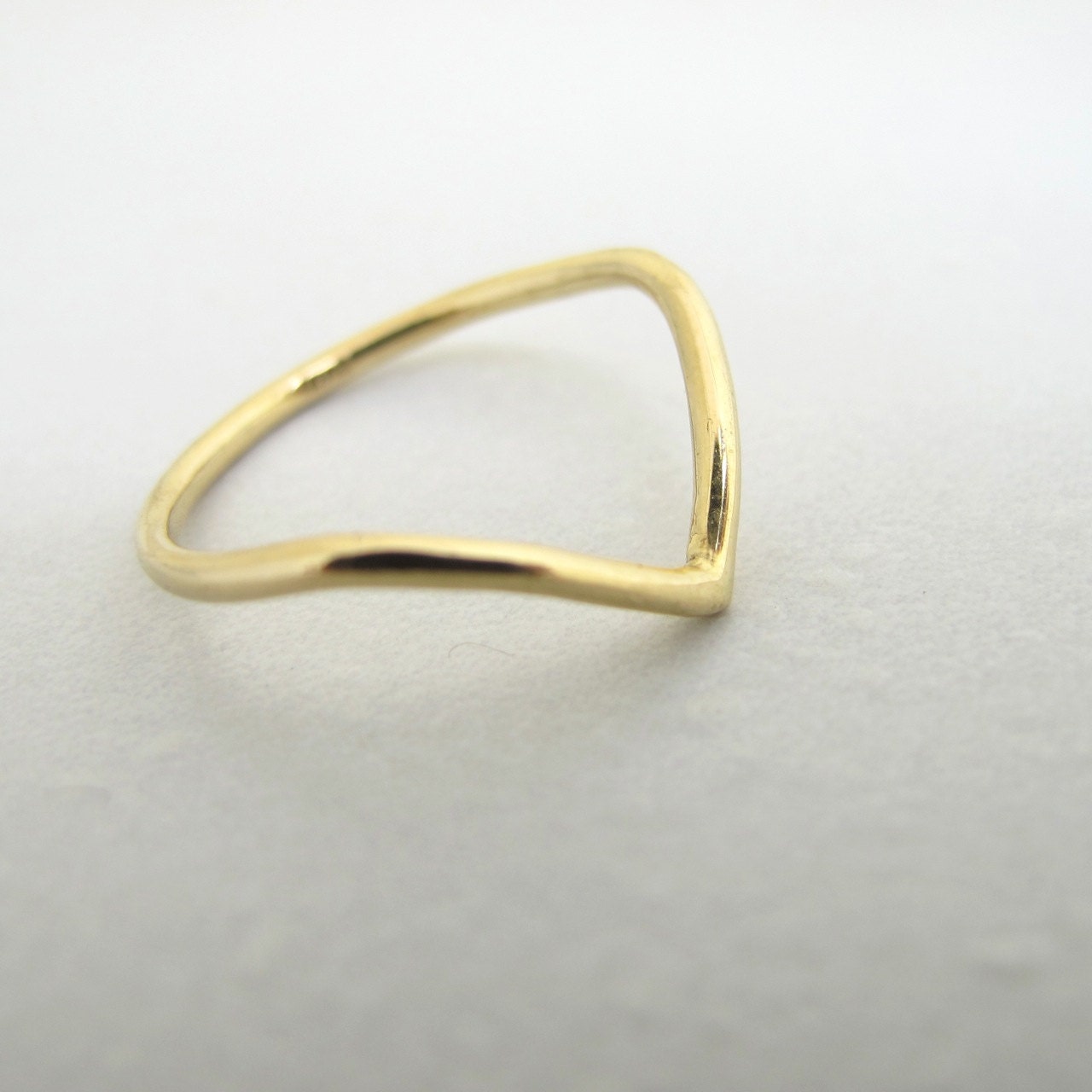 Point Ring - 14k Gold Chevron Peak and Valley Minimalist Triangle ...