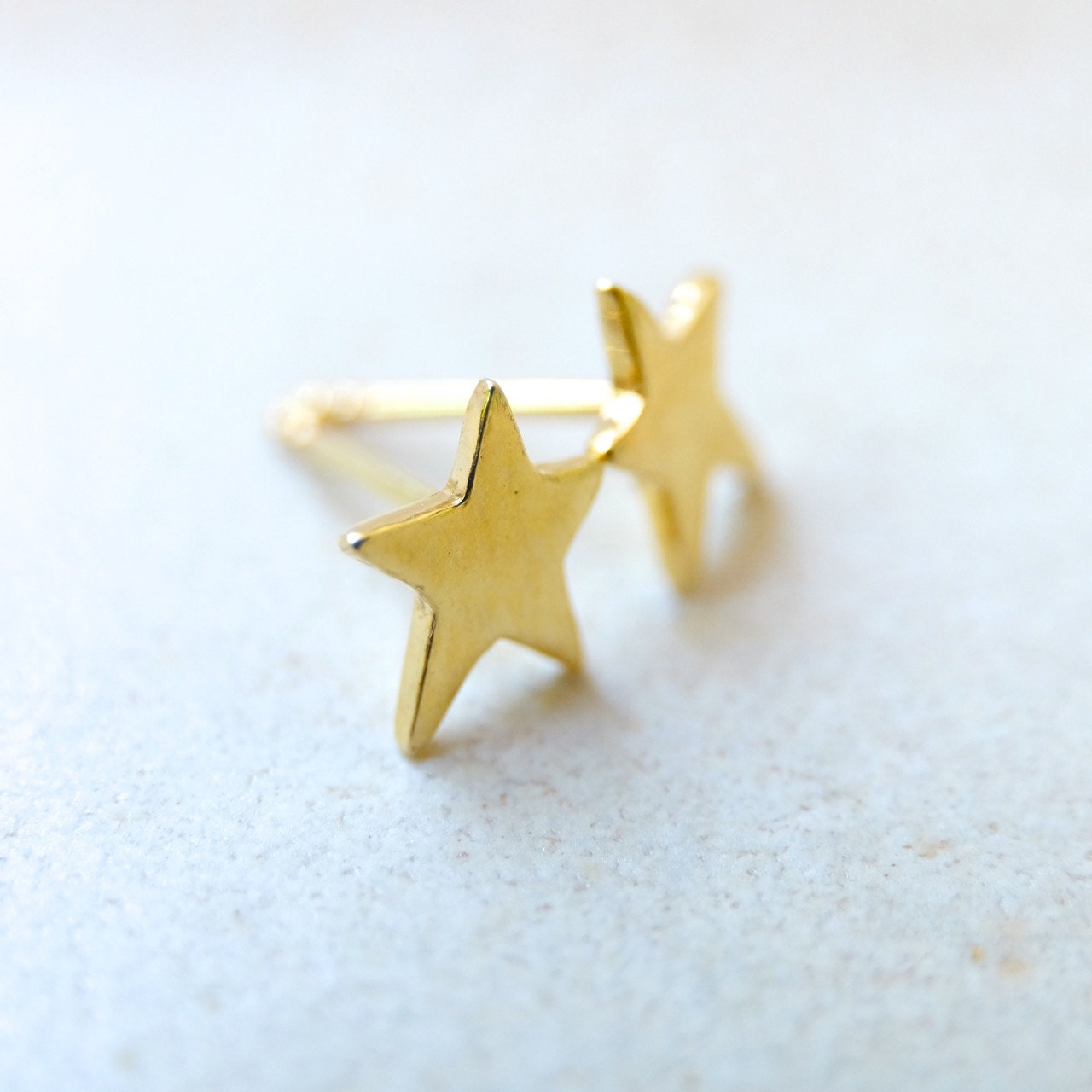 18k Gold Star Studs Solid 18k Yellow Gold Star Post Earrings - Etsy