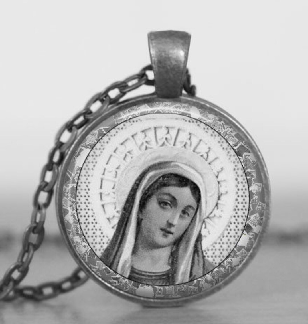 Virgin Mary Collage Sheet: 1 Inch Round Images (digital Download) - Etsy