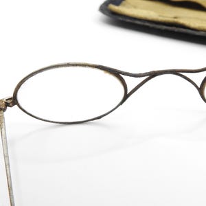 Antique Optical Glasses With Case 1910s 1920s Optometrist Collectible ...