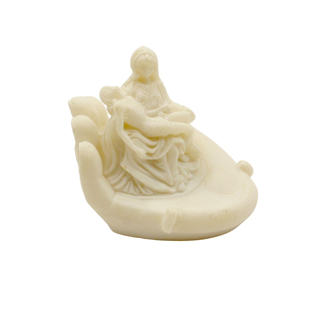 Vintage Resin La Pieta Figurine: Michelangelo Sculpture Replica - Etsy