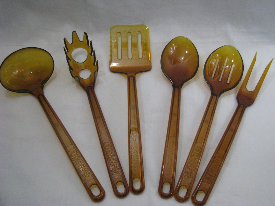 PICK ONE Vintage Ultratemp Amber Plastic Robinson Knife Serving Meat ...