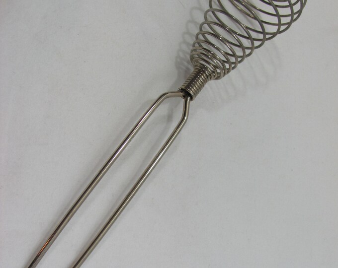 Vintage Wire Spring Coil Whisk Egg Beater 9 1/4" - Etsy