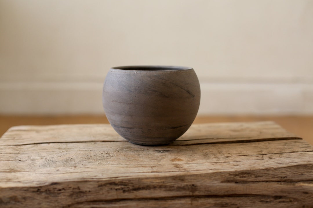 Matte Black Modern Ceramic Clay Bowl - Plant Pot - Etsy