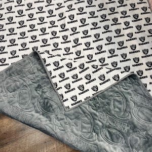 Las Vegas Raiders Handmade Luxurious Throw Size Quilt, NFL Handmade ...