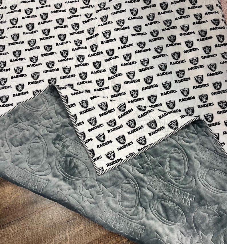 Las Vegas Raiders Handmade Luxurious Throw Size Quilt, NFL Handmade ...