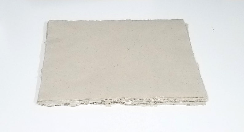 1 Sheet - Gray Tone Heavyweight Paper - Mixed Fibers - Coarse Tooth ...