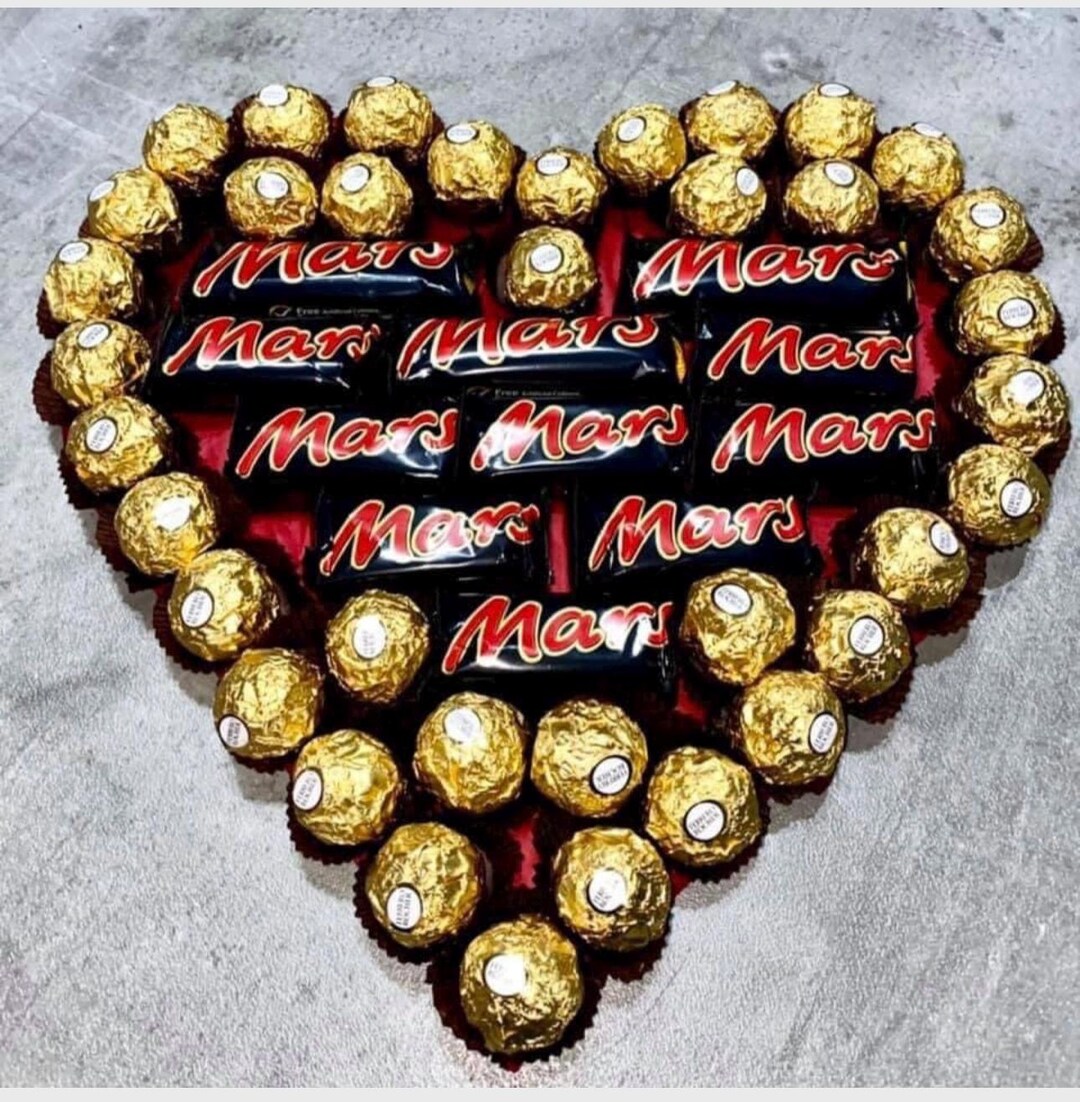 Large Ferrero Rocher Mars Bar Chocolate Heart Platter Bouquet Gift ...