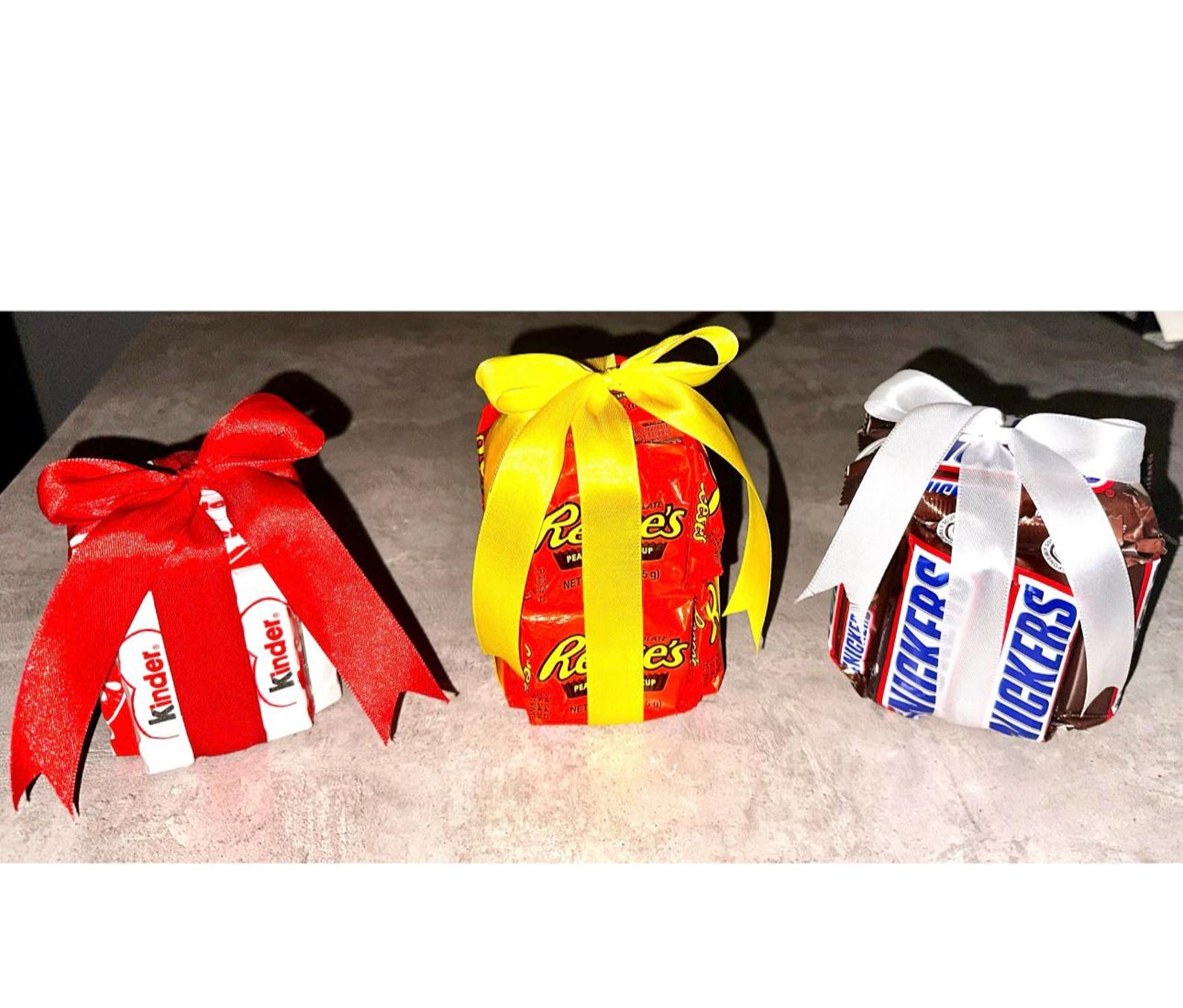 Chocolate Bar Present Gift Bow Ribbon Kinder Cadburys Reeses Wispa ...