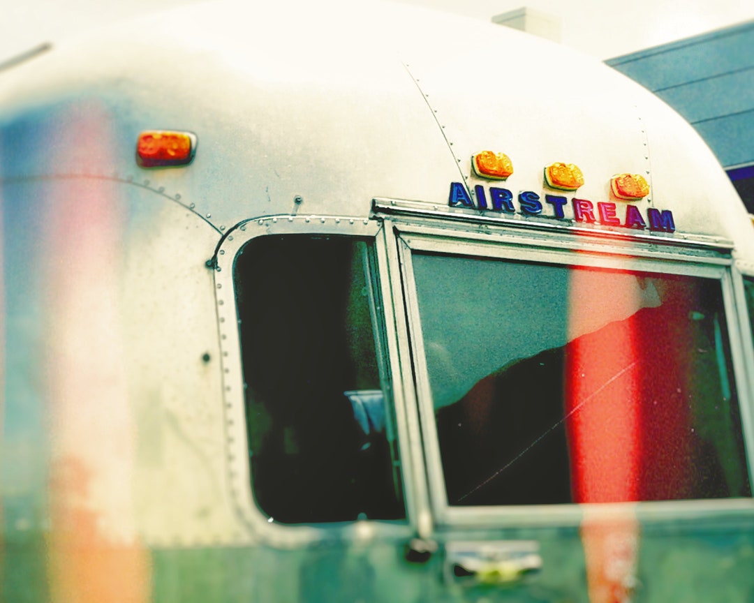 Airstream Camper, Silver, Retro Decor, Camping, Mid Century, Vintage ...