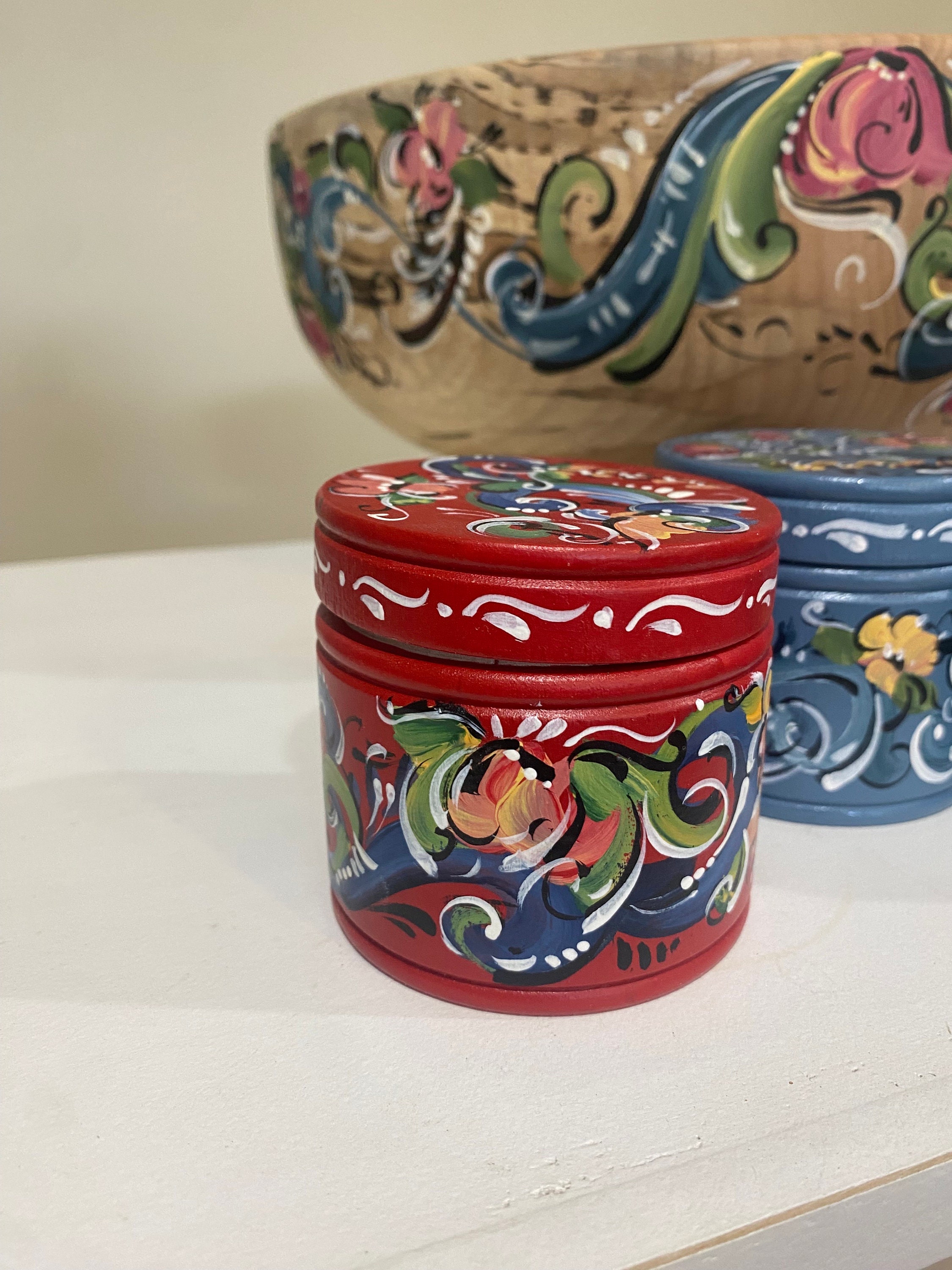 Larger Norwegian Rosemaled Round Wood Box - Etsy