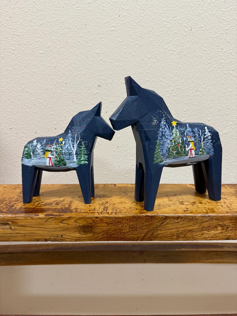 Scandinavian St Lucia Dala Horse Figure Choice of Size - Etsy