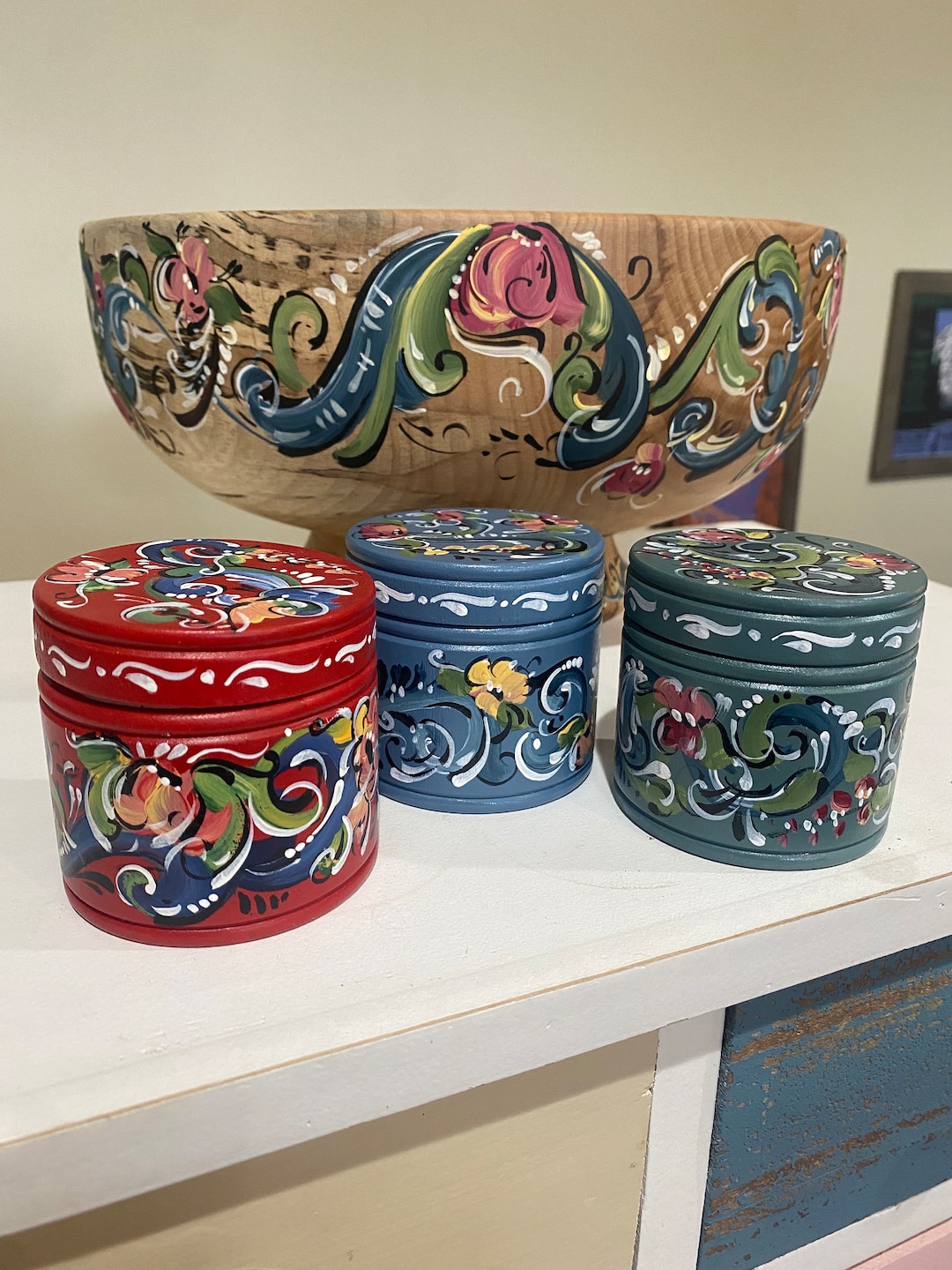 Larger Norwegian Rosemaled Round Wood Box - Etsy