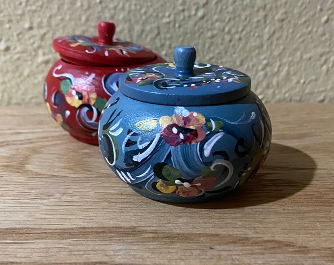 Norwegian Pouting Stool, Blue & Red- Telmark Rosemaling, Handpainted ...