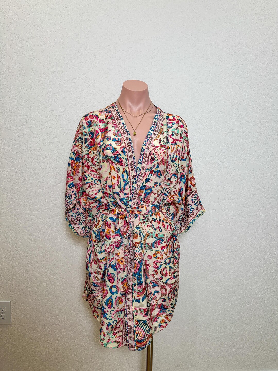 Elegant Silk Printed Kimono, Long Silk Robes for Women, Short Flowy ...