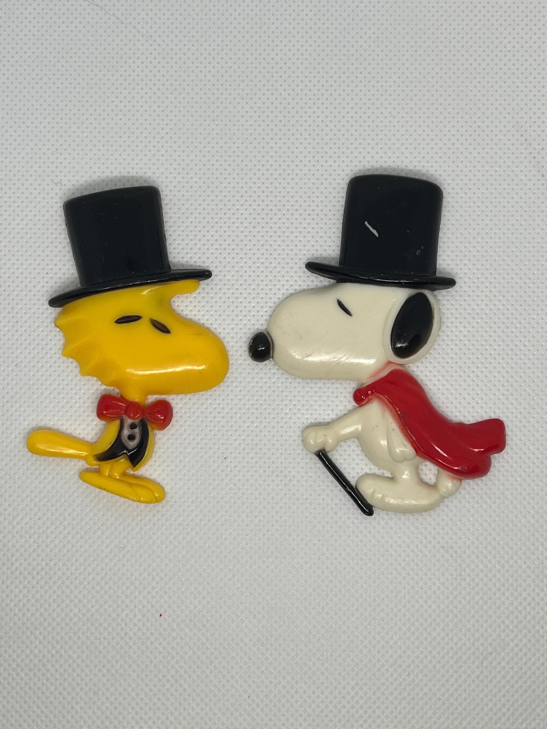 Vintage 1958 Peanuts Snoopy Woodstock Top Hats Plastic Refrigerator ...