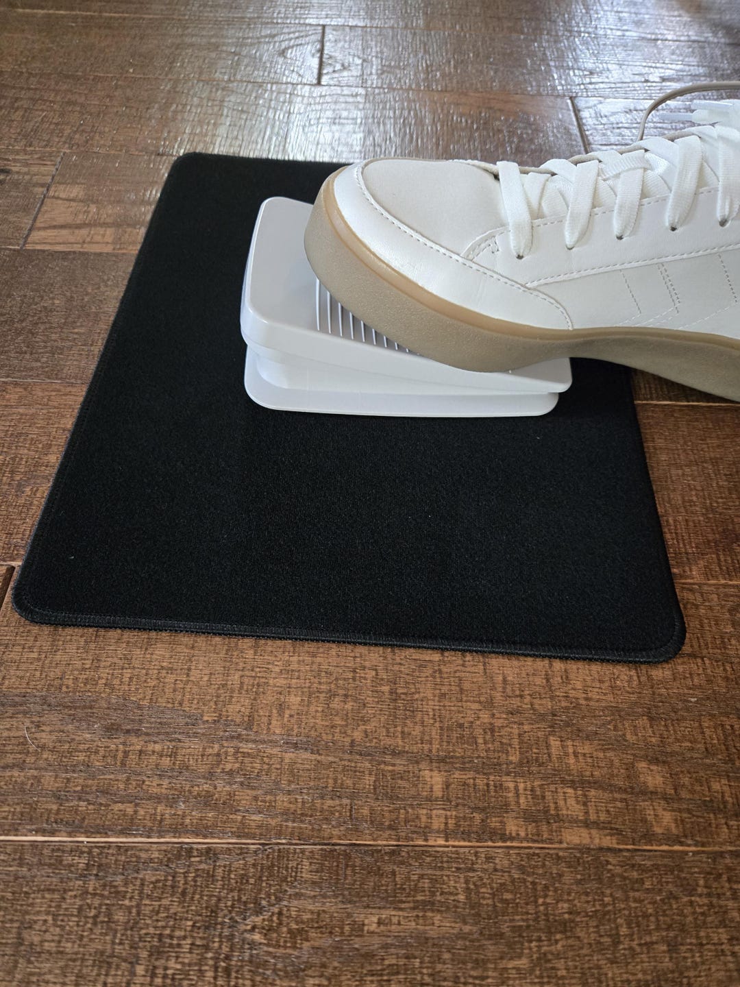 Sewing Machine Foot Pedal Mat: Non-slip, Stable Sewing (12.75” X 10.5 ...