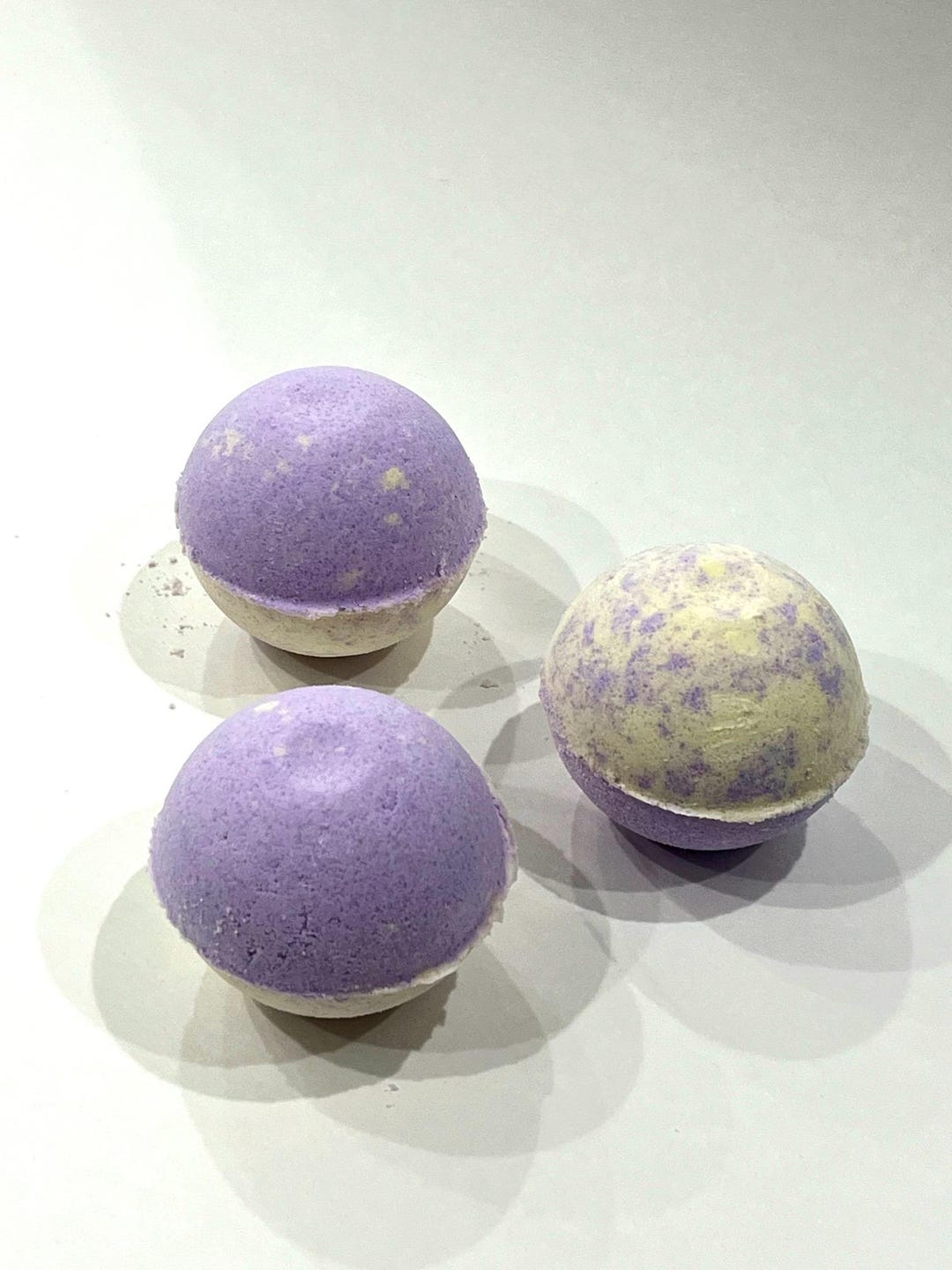 Lavender Lemon Bath Bomb | Set of 3 | Aromatherapy | Handmade | Self ...