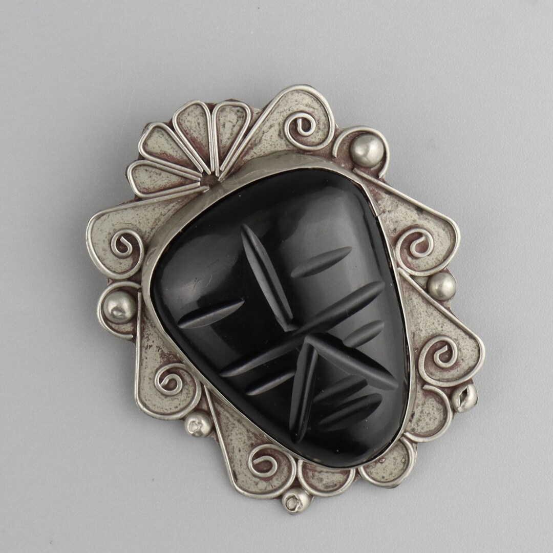 Vintage 40s Mexico Mayan Mask Brooch, 900 Coin Silver, Carved Onyx Face ...