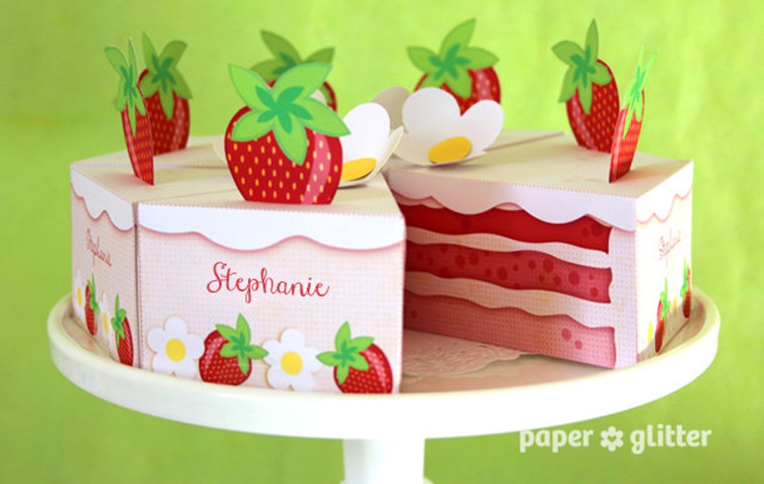 Strawberry Shortcake Paper Cake Slice in REDS Favor Baking Party Box ...