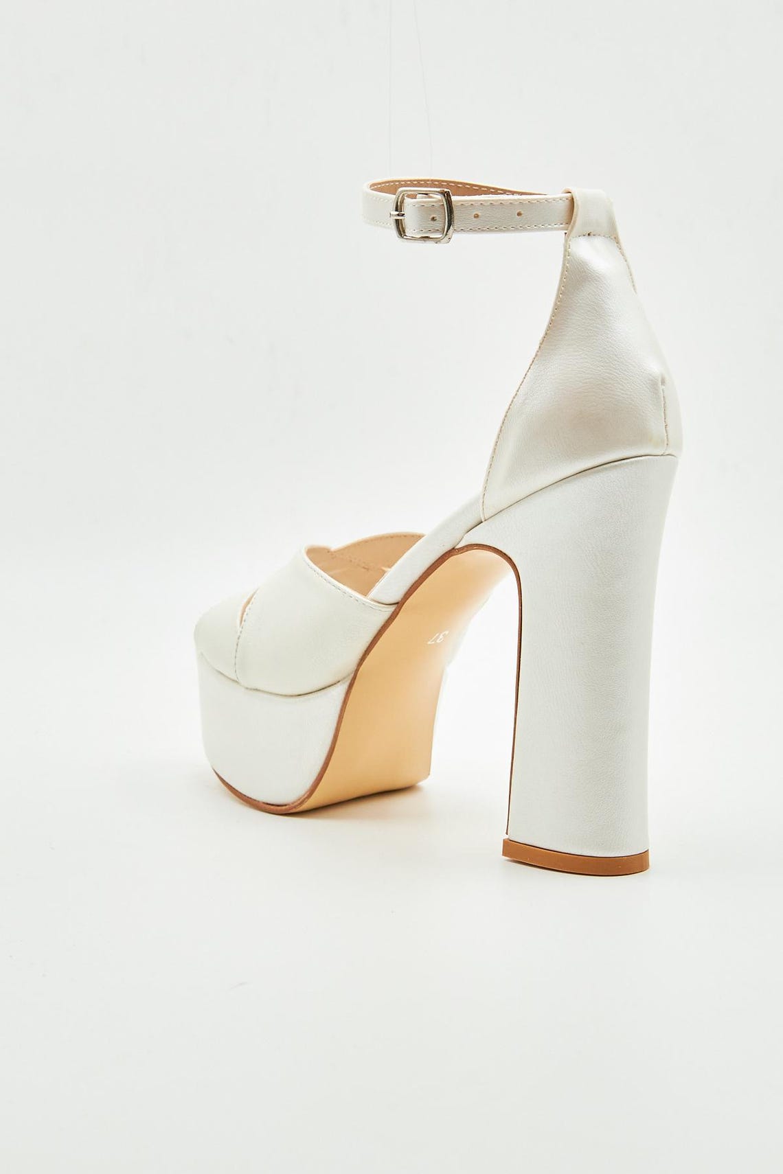 Triss White Platform High Heels for Brides – 13 Cm Heel, Elegant ...