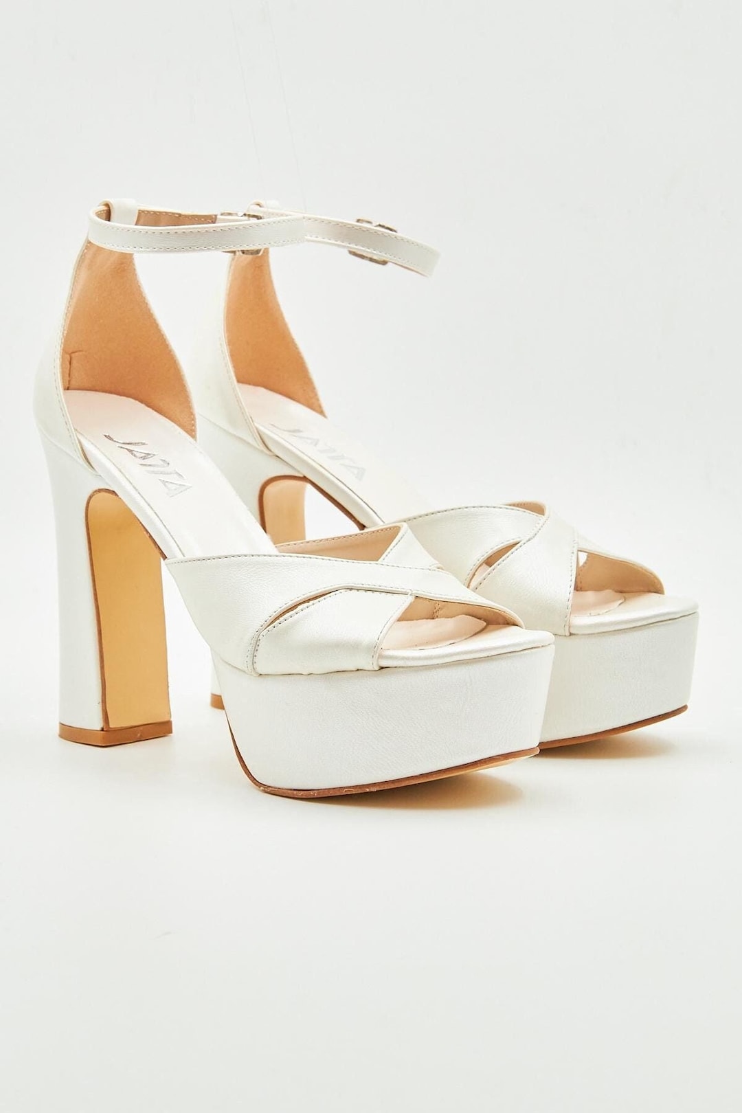 Triss White Platform High Heels for Brides – 13 Cm Heel, Elegant ...