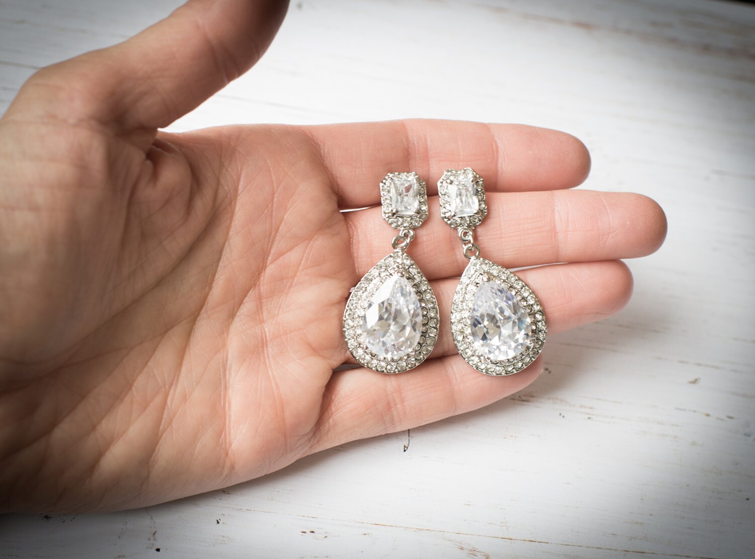 Vintage Style Wedding Tear Drop Shape Wedding Earrings Gold - Etsy