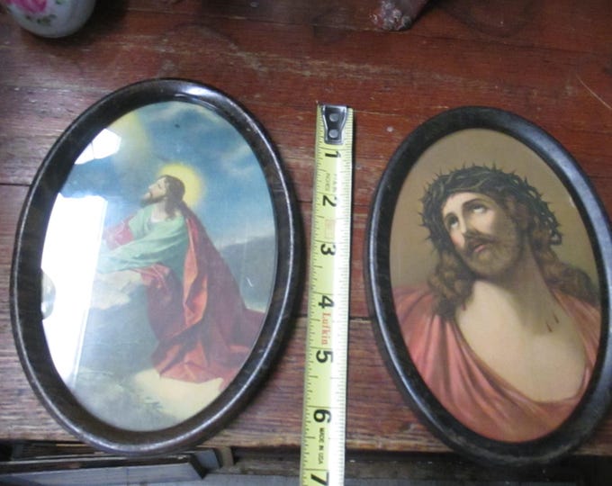 PAIR of Vintage Religious Jesus Prints: Faux Wood Tin Oval Frames ...