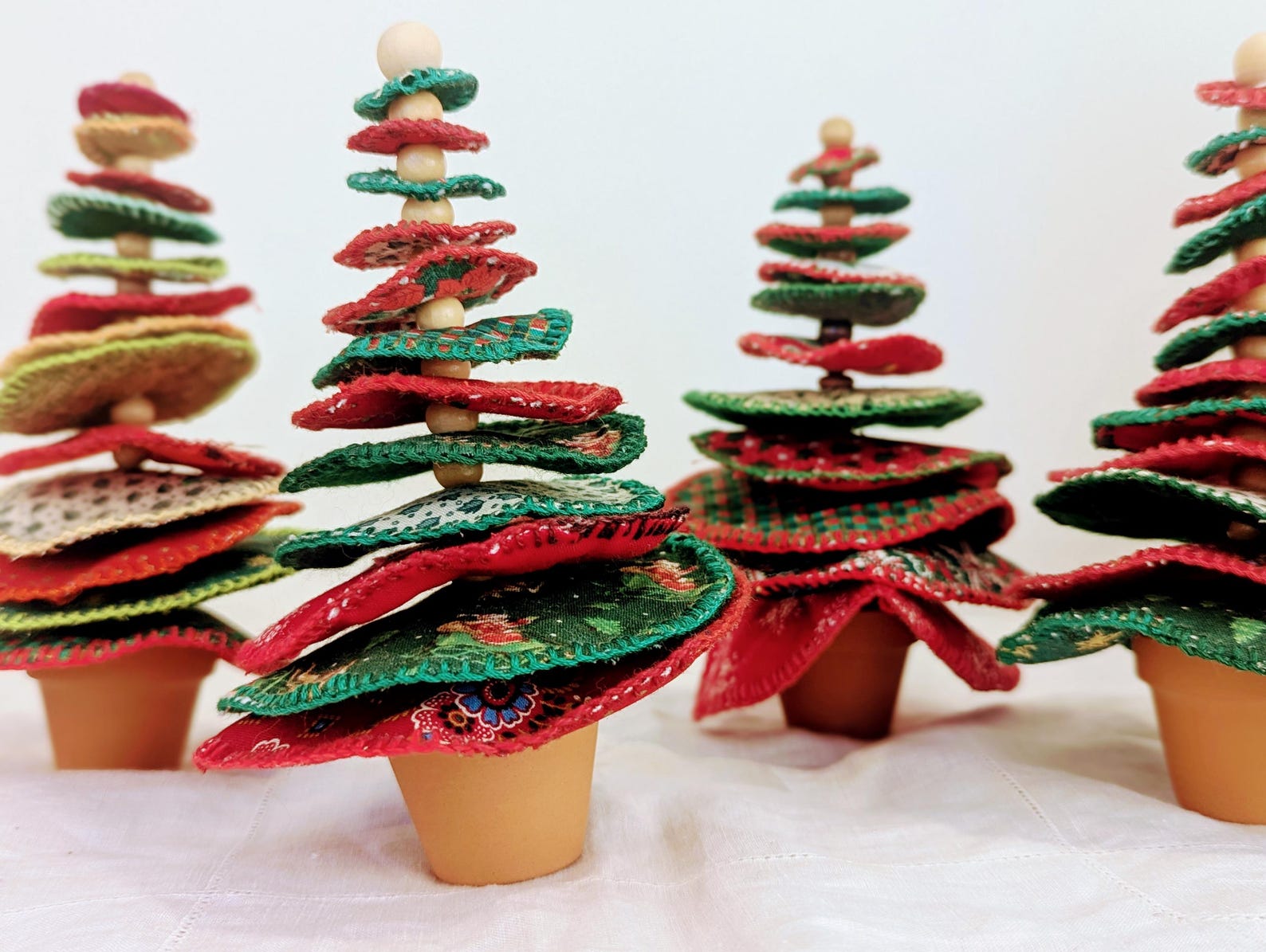 Handmade Fabric Holiday Tree (freestanding, Red/green) - Etsy