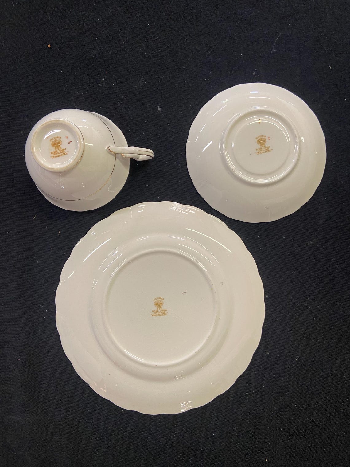 Victoria Bone China England Annette 3PC Tea Cup & Saucer Trio ...