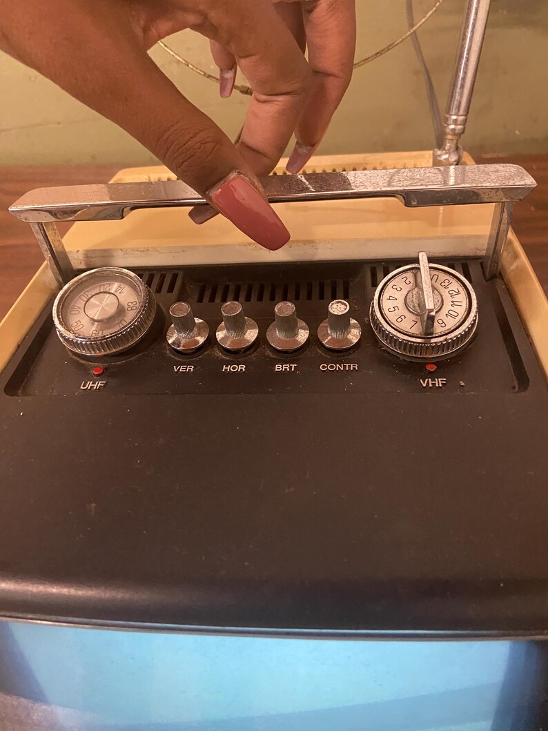 Vintage Sony Solid State 1972 Model TV-750 Portable Television TESTED ...