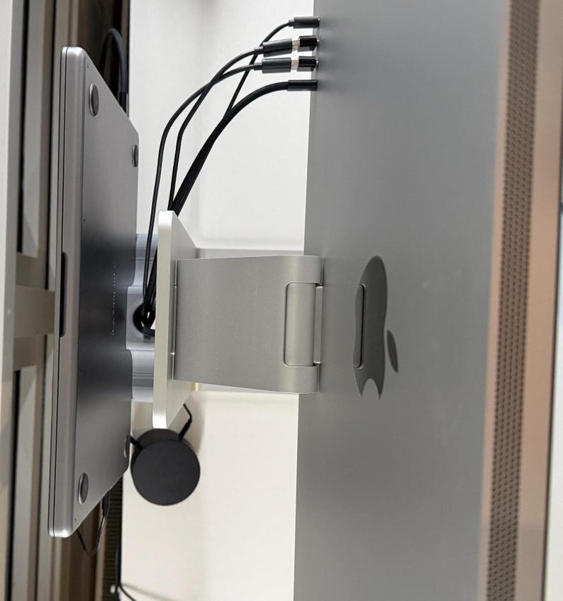 Apple Studio Display "macbook" Mount for Tilt- and Height-adjustable ...