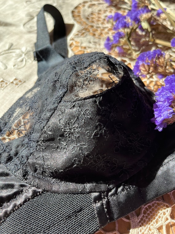 Authentic 1950’s Vintage Black Satin Bullet Bra - Fle… - Gem