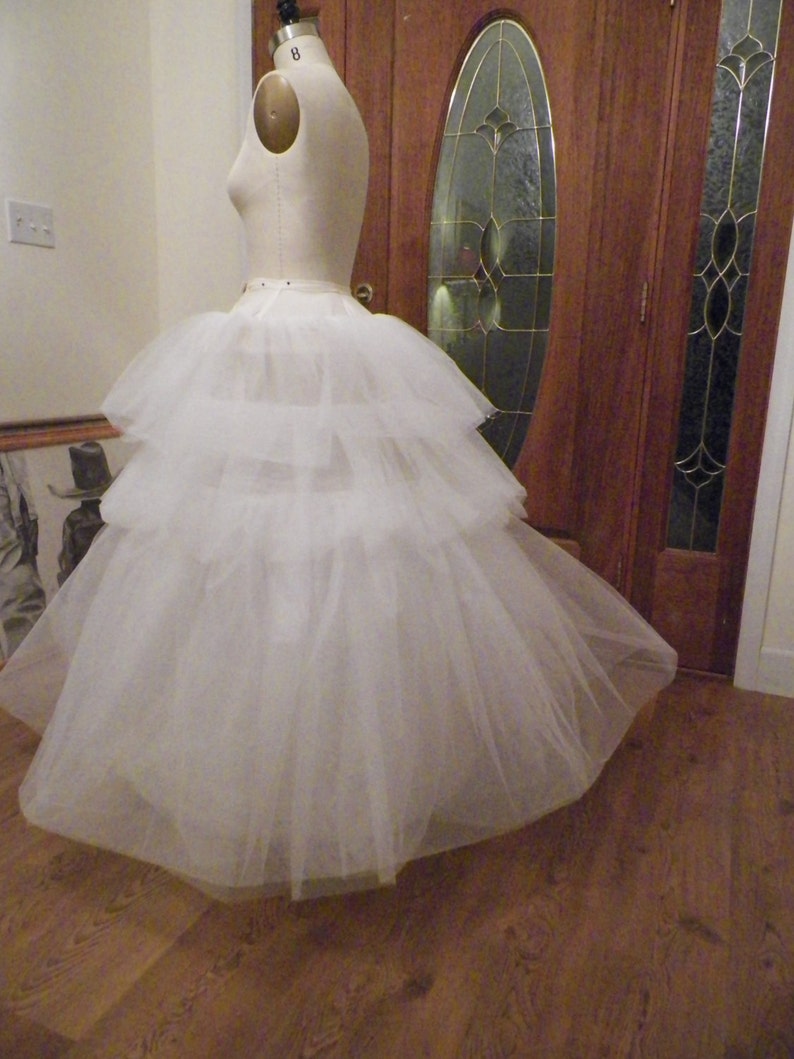 Bell Shaped Victorian Bustle Cage Crinoline with Crinoline tul | Etsy