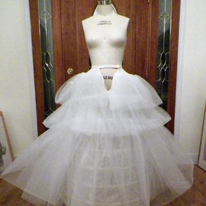 Bell Shaped Victorian Bustle Cage Crinoline With Crinoline Tul - Etsy