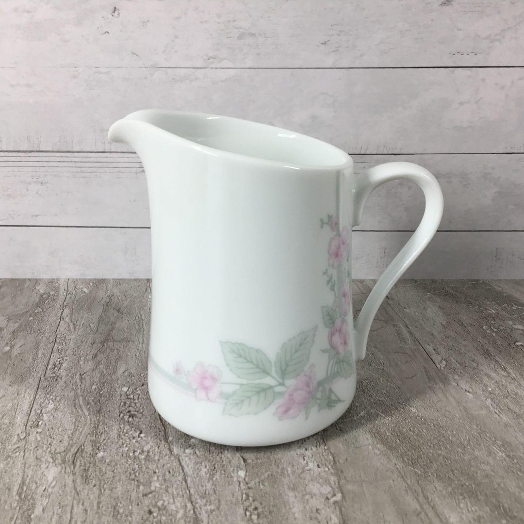 Corning Corelle Veranda Pink Floral Creamer 4 1/2
