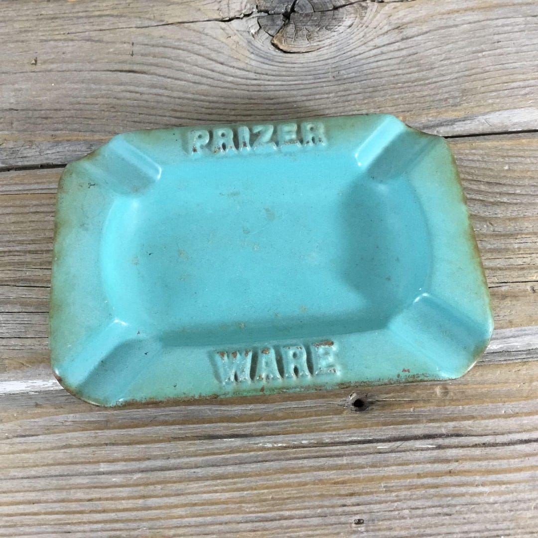 Vintage Prizer Ware Cast Iron & Enamel Ashtray Prizer Painter Stove ...