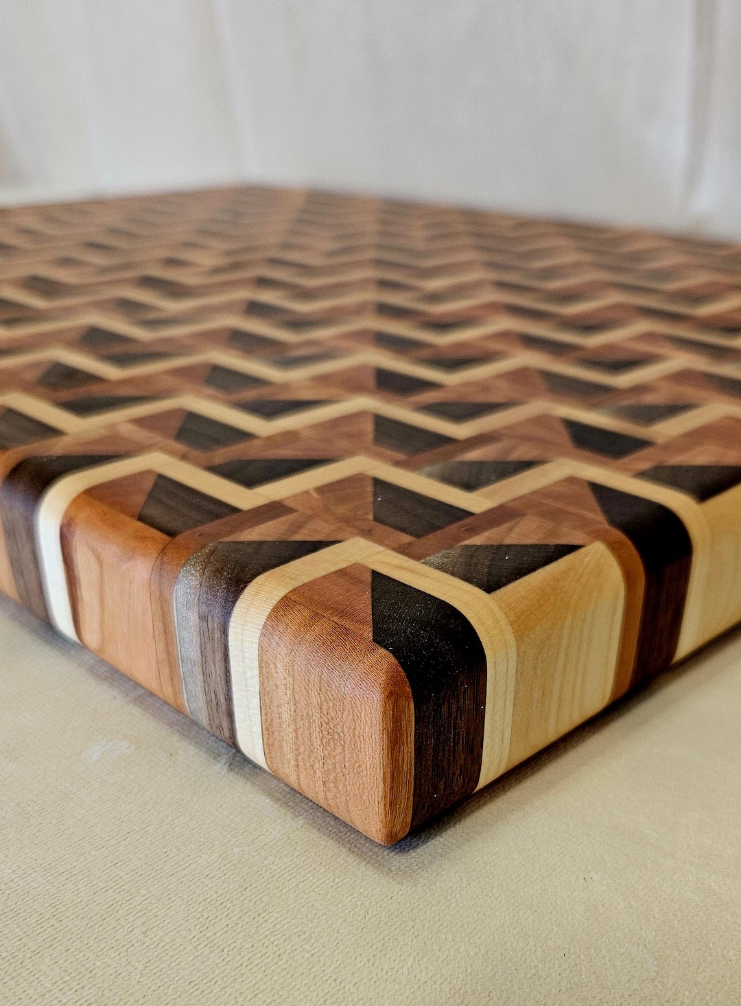 3D Optical Illusion Cutting Board - Etsy