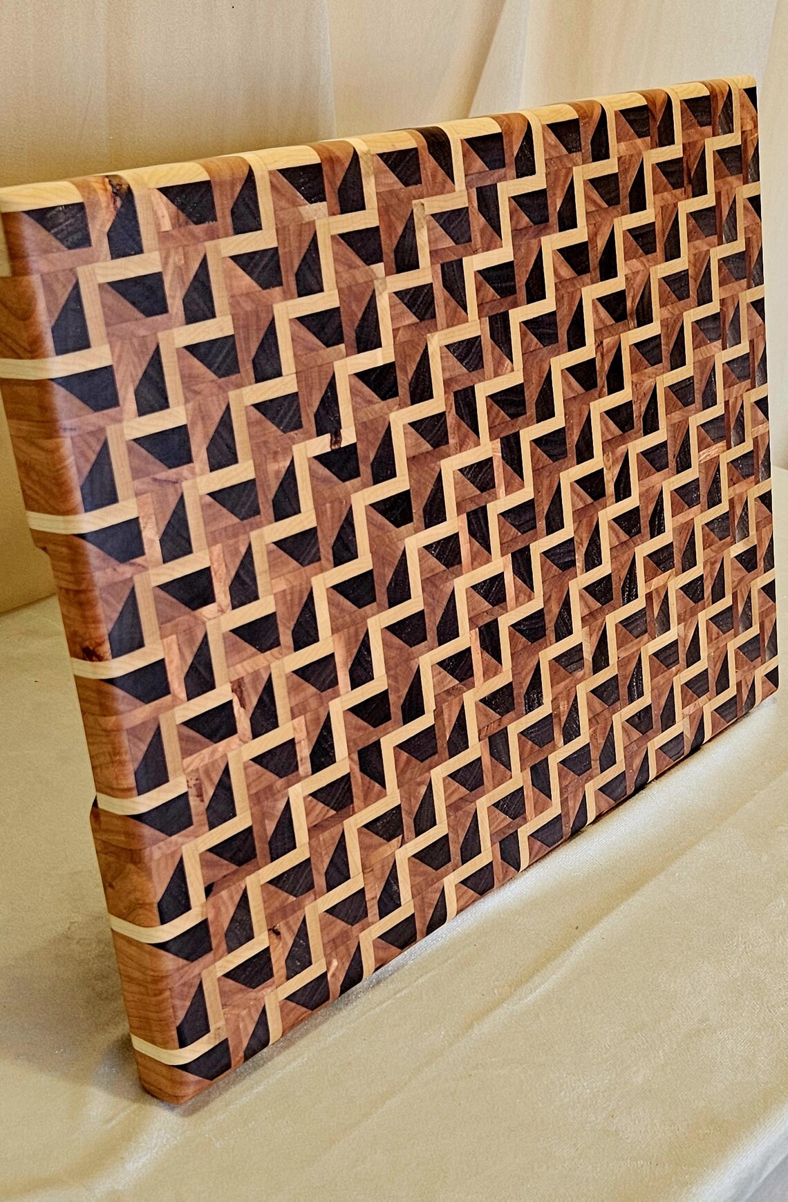 3D Optical Illusion Cutting Board - Etsy