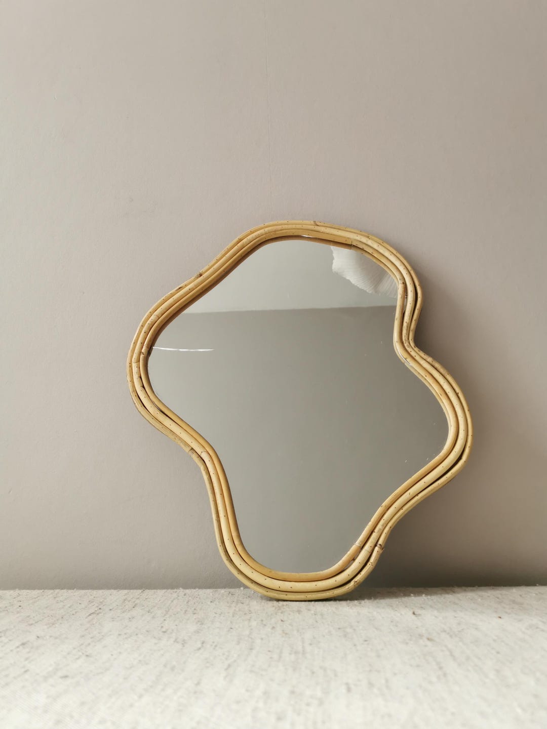Archibald Wooden Mirror – 40×35 Cm – Mirror – Slight Tear on the Mirror ...