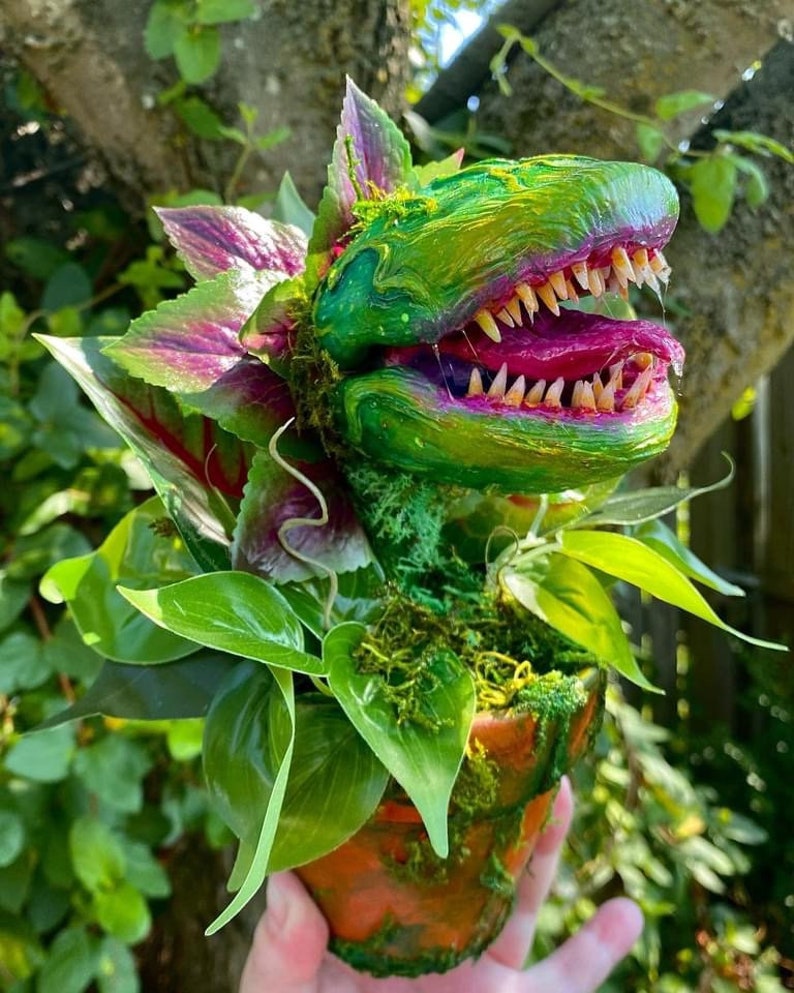 Audrey 2 Plant Prop Handmade - Etsy