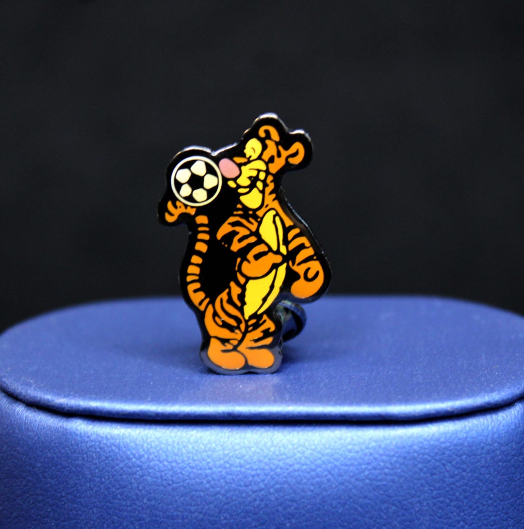 Vintage Winnie the Pooh & Friends Tigger Playing With a Soccer Ball ...