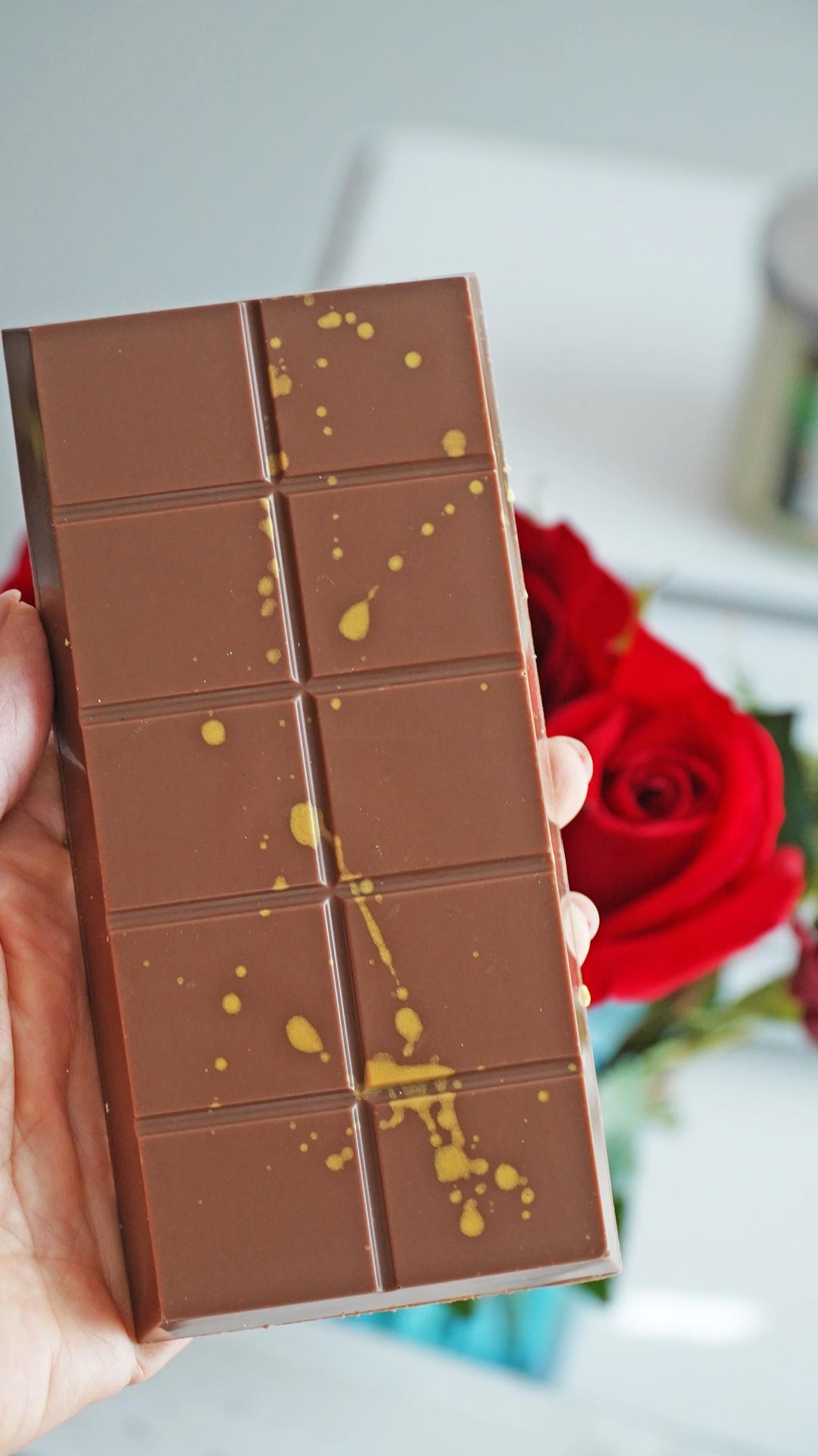 Dubai Artisan Chocolate Bar – 200g (7oz) Handcrafted Luxury With ...
