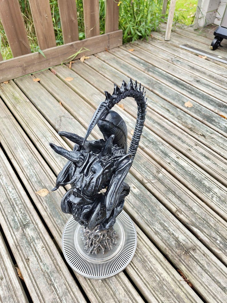 Alien Xenomorph Statue - Etsy
