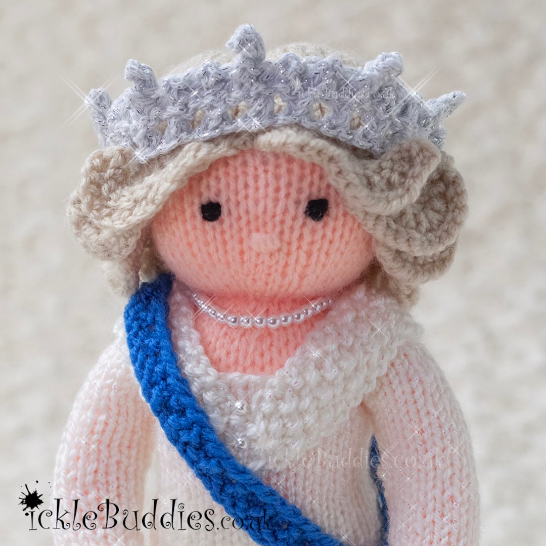 Doll Princess, Queen KNITTING Pattern Intermediate to Advanced - Etsy