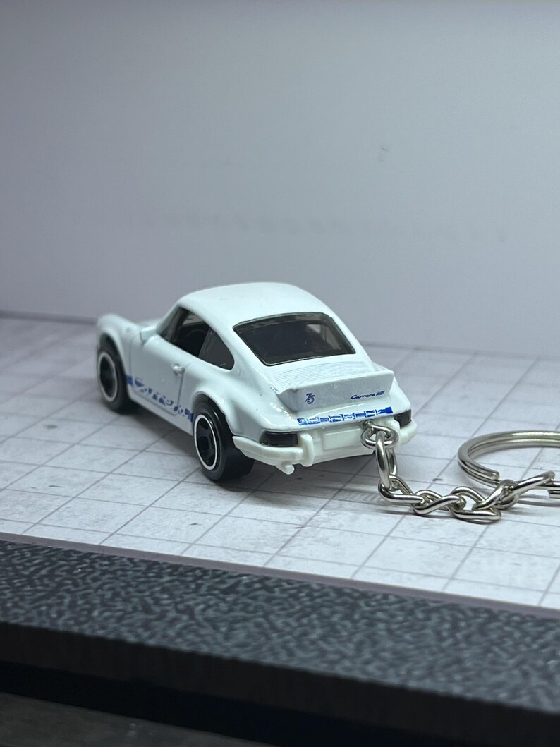 Hot Wheels Keychain, Porsche 911 Carrera RS 1/64 - Etsy