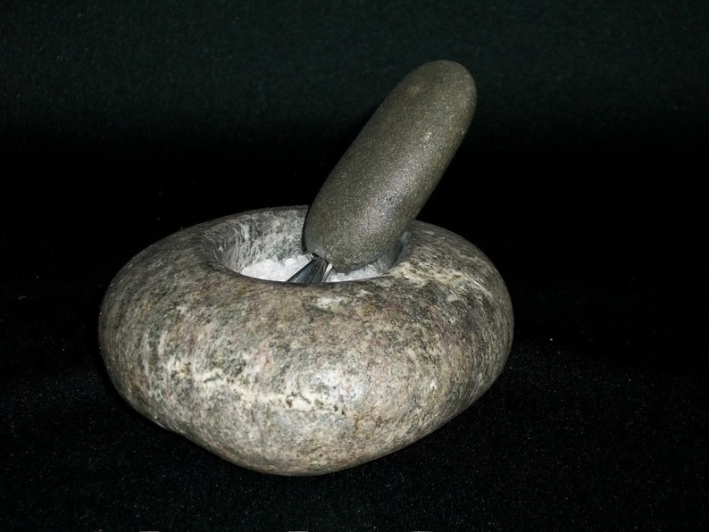 Mainestone Salt Cellar With River Rock Spoon - Etsy