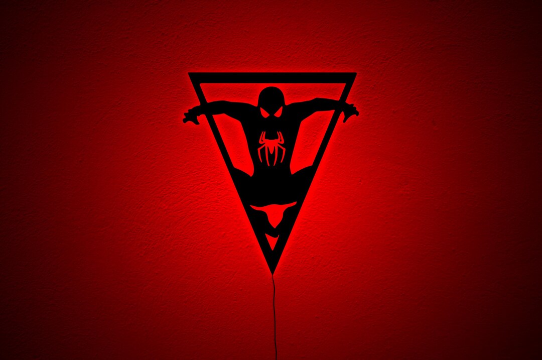Spiderman RGB LED Wall Decor, Remote Controlled Marvel Superhero Wall ...