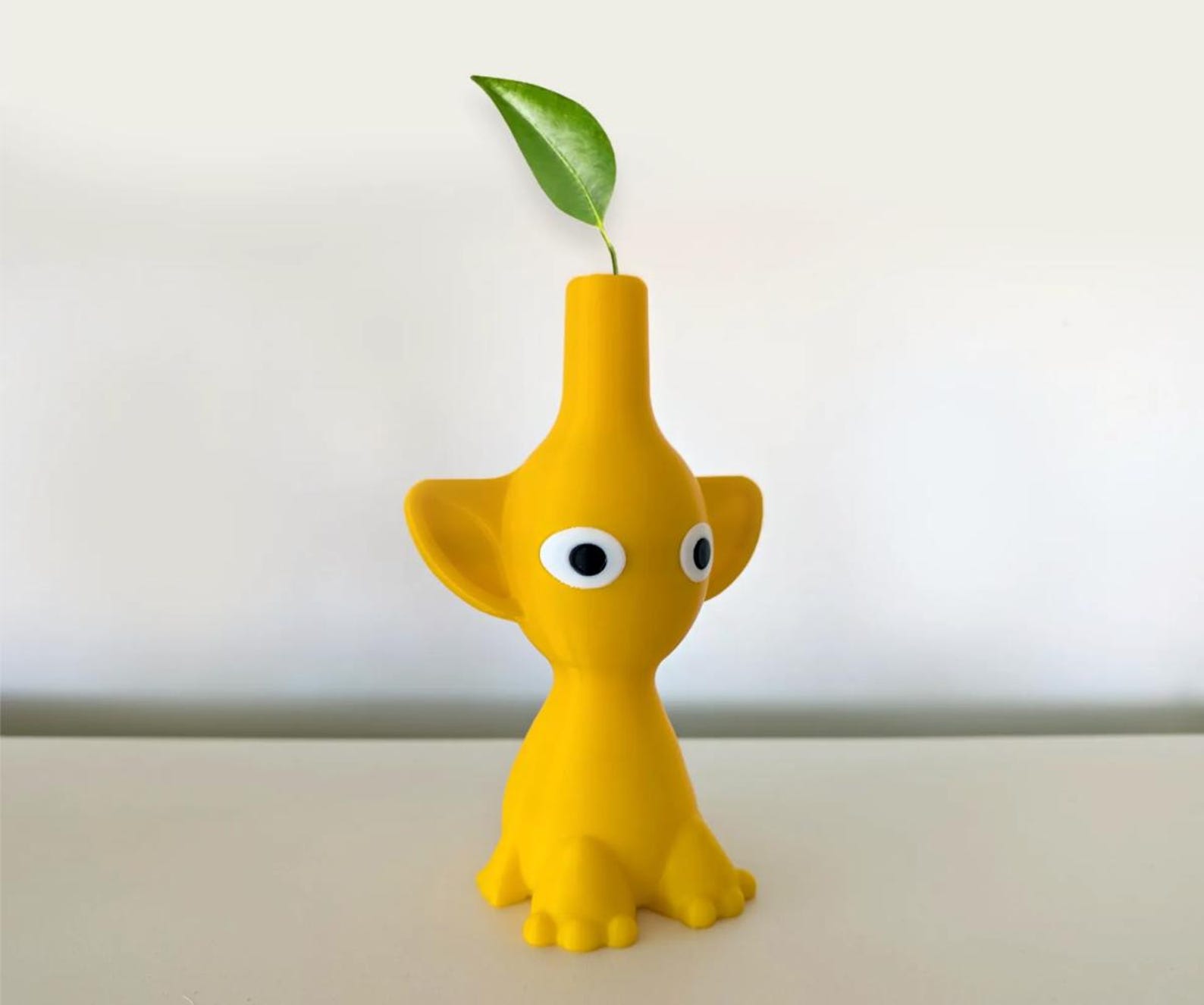 Pikmin Vase - Etsy