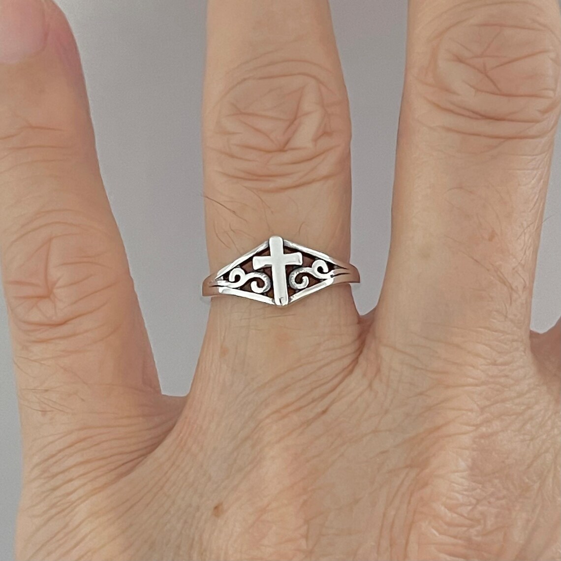 Sterling Silver Swirl Cross Ring: Religious Jewelry - Etsy